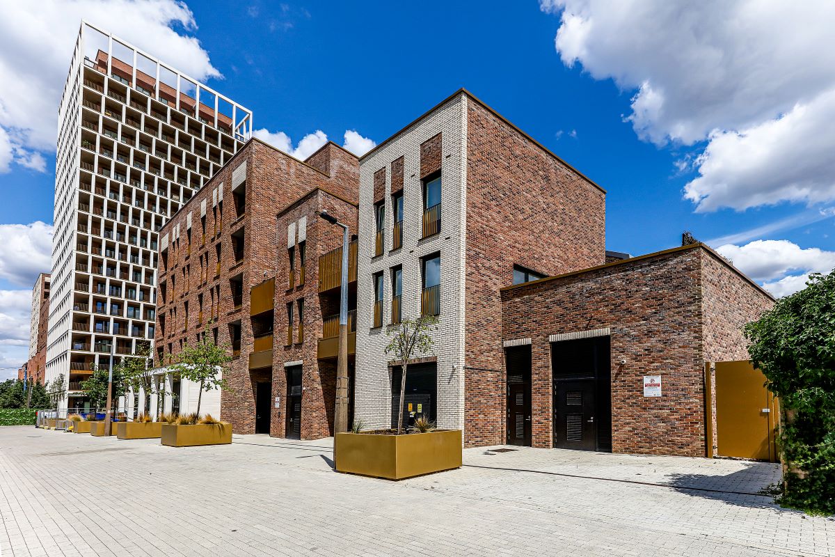 Halfen thermal breaks used to bring striking 17-storey precast concrete ...